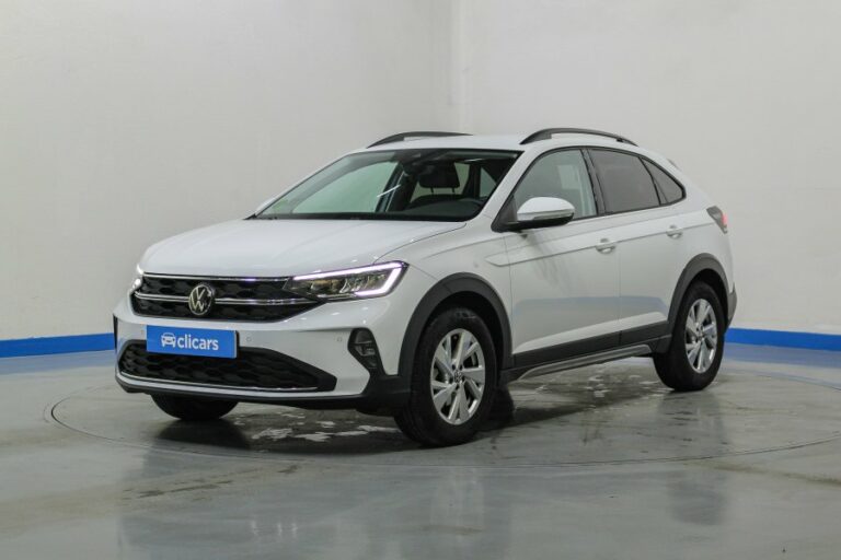 Vertailu Volkswagen Taigo vs. Volkswagen T-Roc: SUV takuuksi - 2025